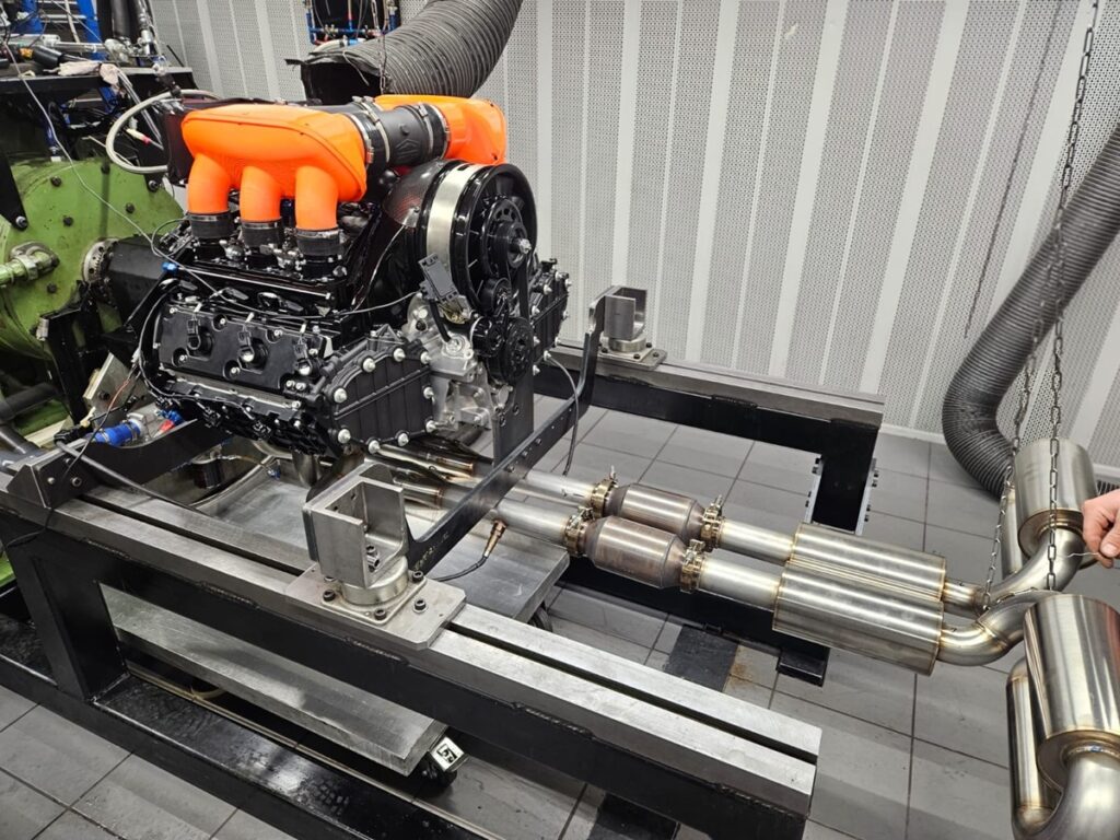 The power of two – "Base" Versus "Triple-4" - KALMAR Automotive