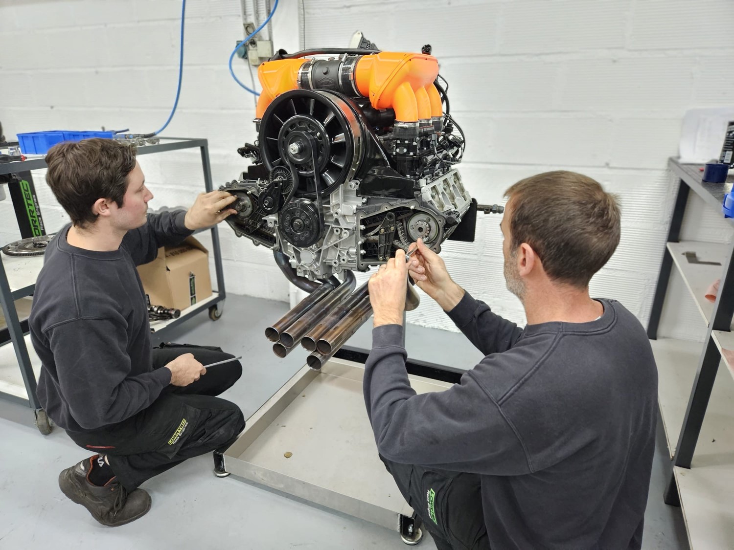 The power of two – "Base" Versus "Triple-4" - KALMAR Automotive