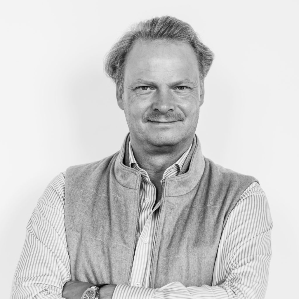 KALMAR Automotive Welcomes Jan B. Lühn as a New Dealer in Germany ...